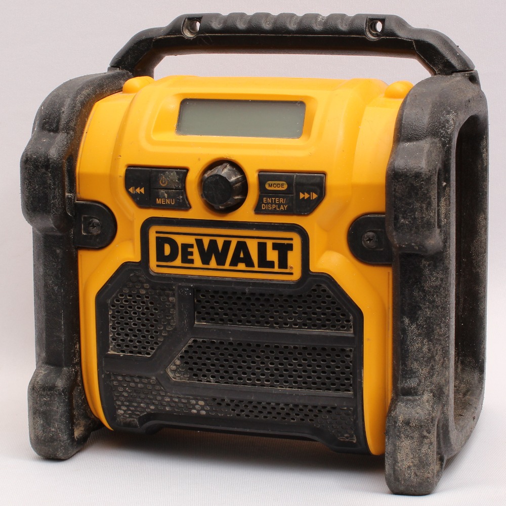 Pre-owned Dewalt DCR021-XJ DAB FM Digital Radio - Unit ONLY (U) - Own4Less